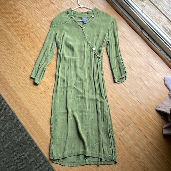 Rabbit Rabbit Rabbit | Dresses | Rabbit Design Green Dress | Poshmark